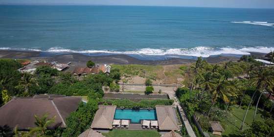 Seseh Beach House - Villa Wedding for 80 pax oleh Easy Indonesia ...