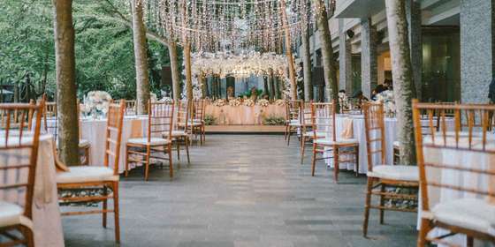 Calla Lily 50 Persons oleh Courtyard by Marriott Bali Nusa Dua ...