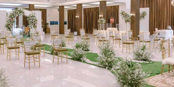 Wedding Gedung Simple Packages oleh Decor Everywhere | Bridestory Store
