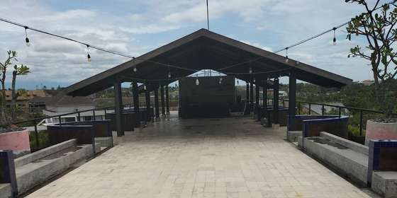 The Atas Rooftop Wedding Package oleh Top Fusion Wedding | Bridestory Store