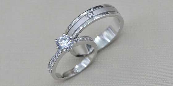 Wedding Ring Model Solitare Mewah oleh mady jewellery | Bridestory Store