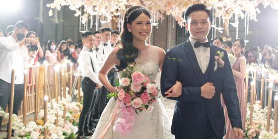 Wedding Bouquet Package Full Import Flowers oleh Jeslyne Floral ...