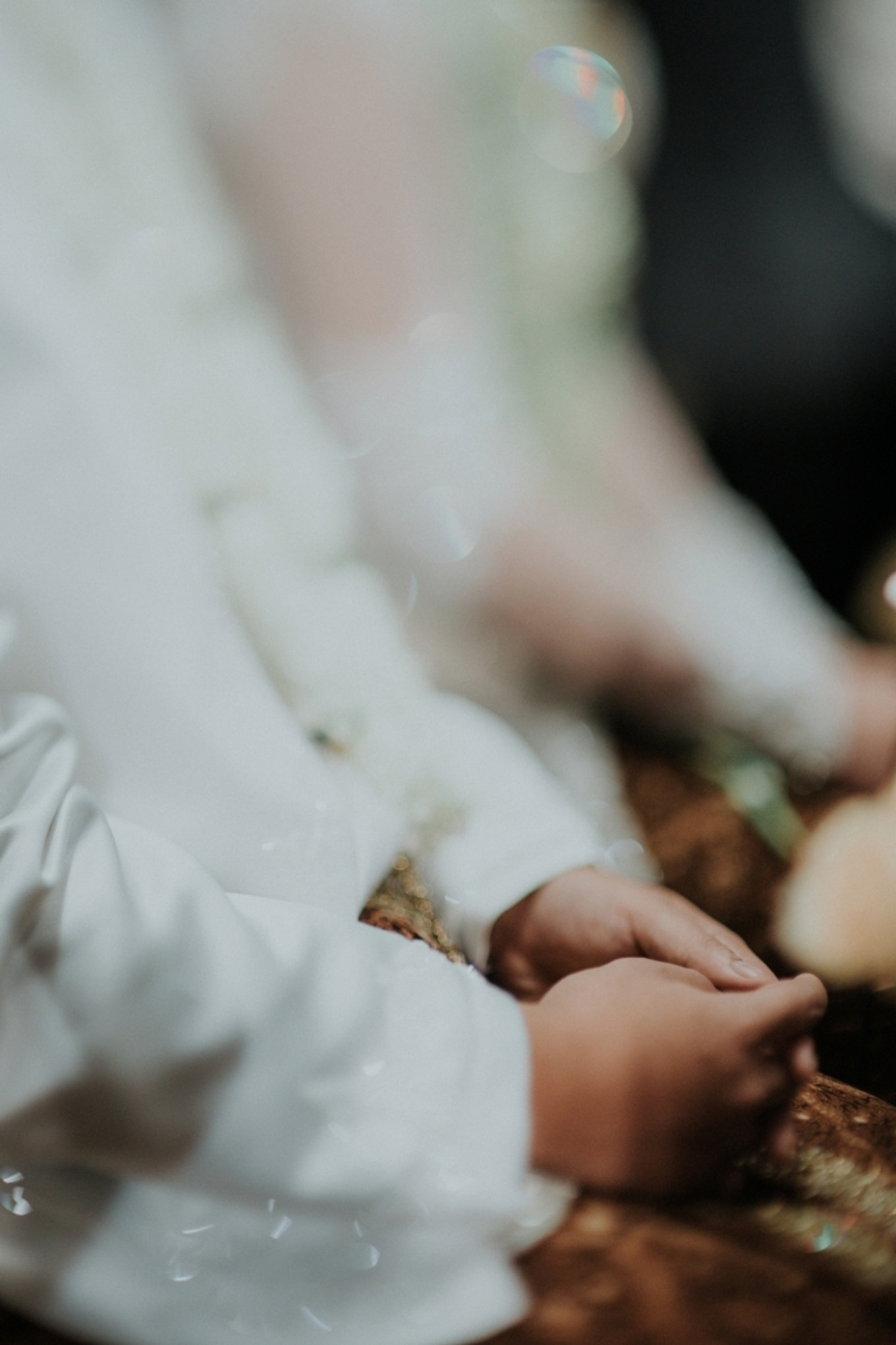 An Elegant Javanese Wedding with Earthy Color Palette - Bridestory Blog