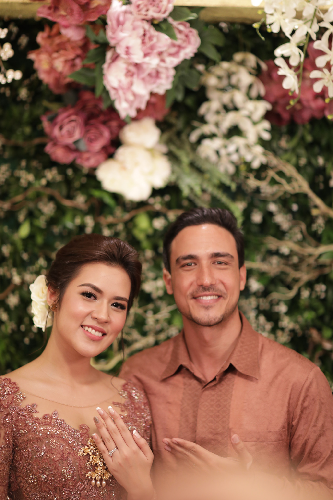 Raisa Andriana And Hamish Daud Wyllie Are Officially Engaged Bridestory Blog